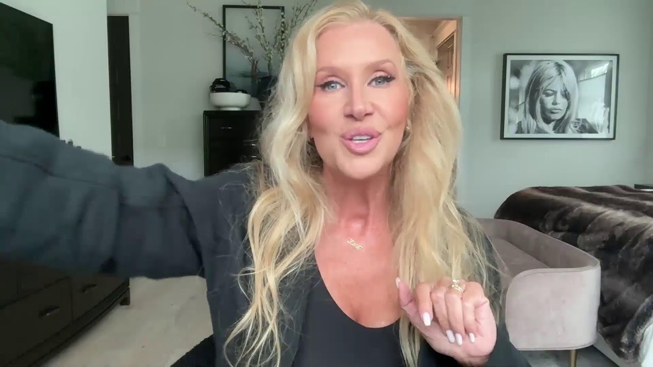 Midlife Magic Monday Q&A LIVE - LisaLisaD1