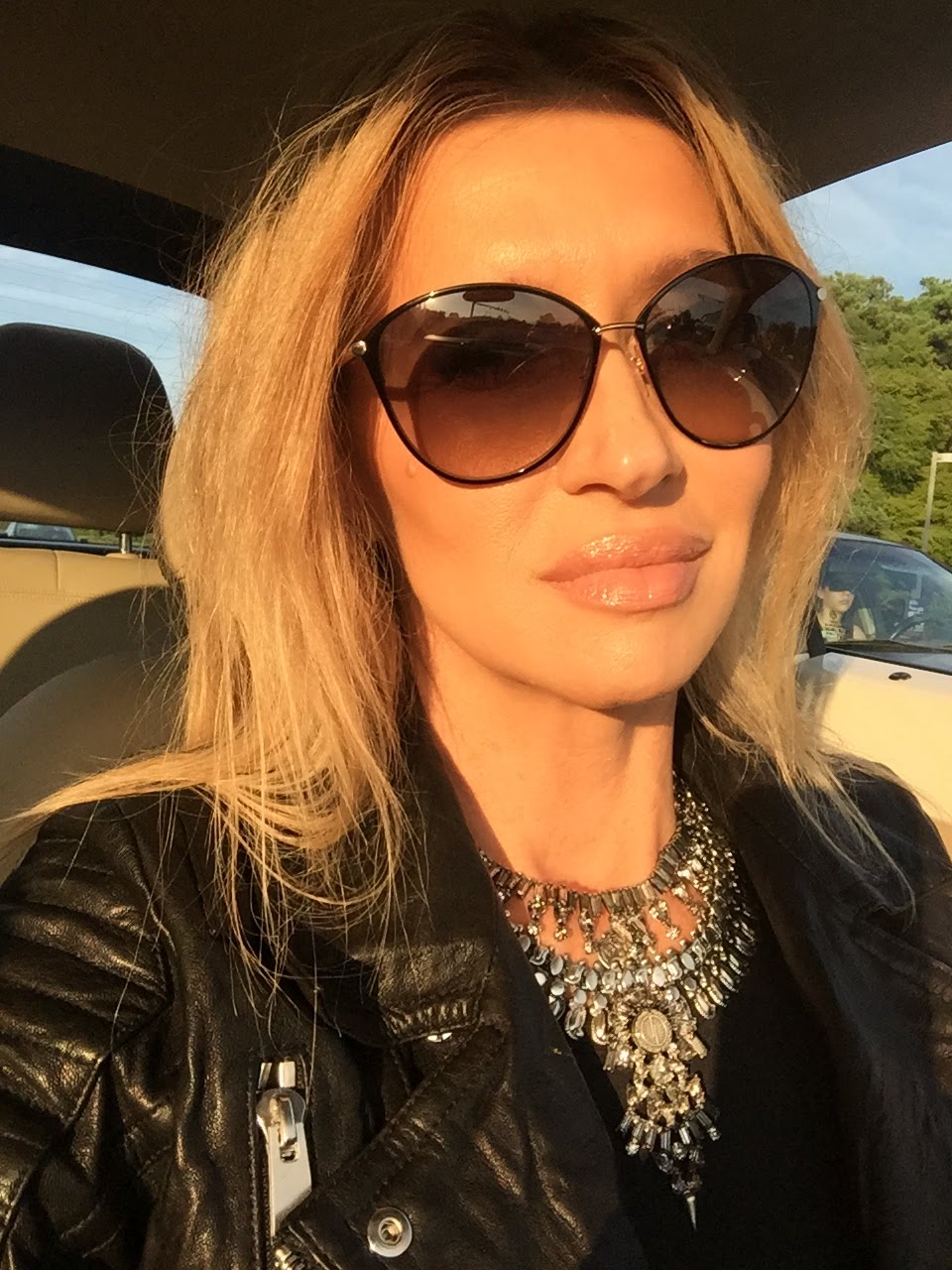 CRAZY "Go To Look" Tutorial~ – LisaLisaD1